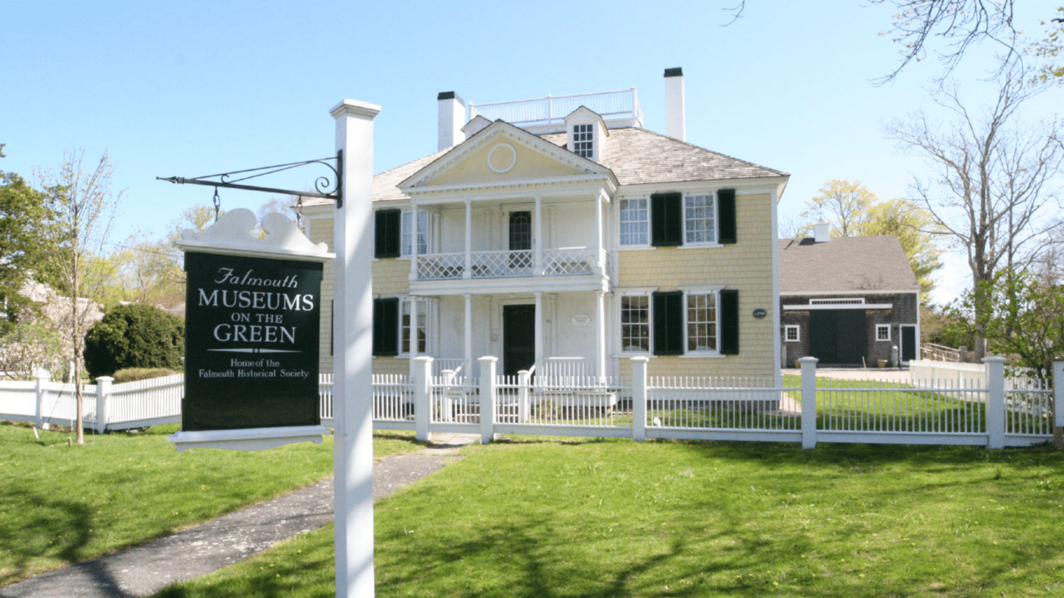 Falmouth, MA: A Complete Visitor Guide - Cape Guide
