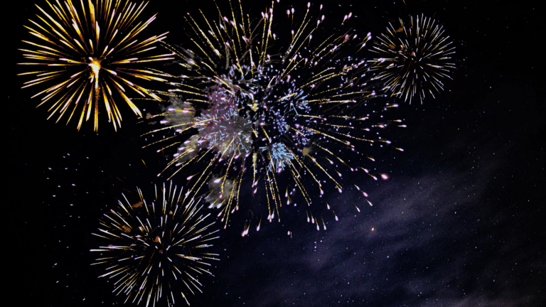 4th July Falmouth Fireworks (Dates and Top Locations) - Cape Guide