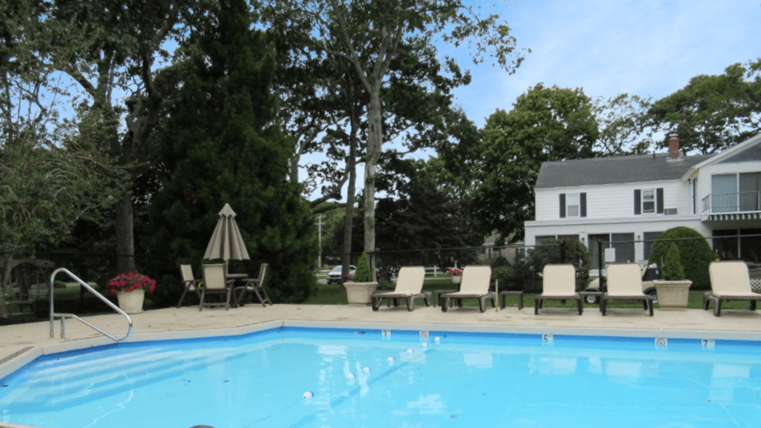 Falmouth, MA: A Complete Visitor Guide - Cape Guide