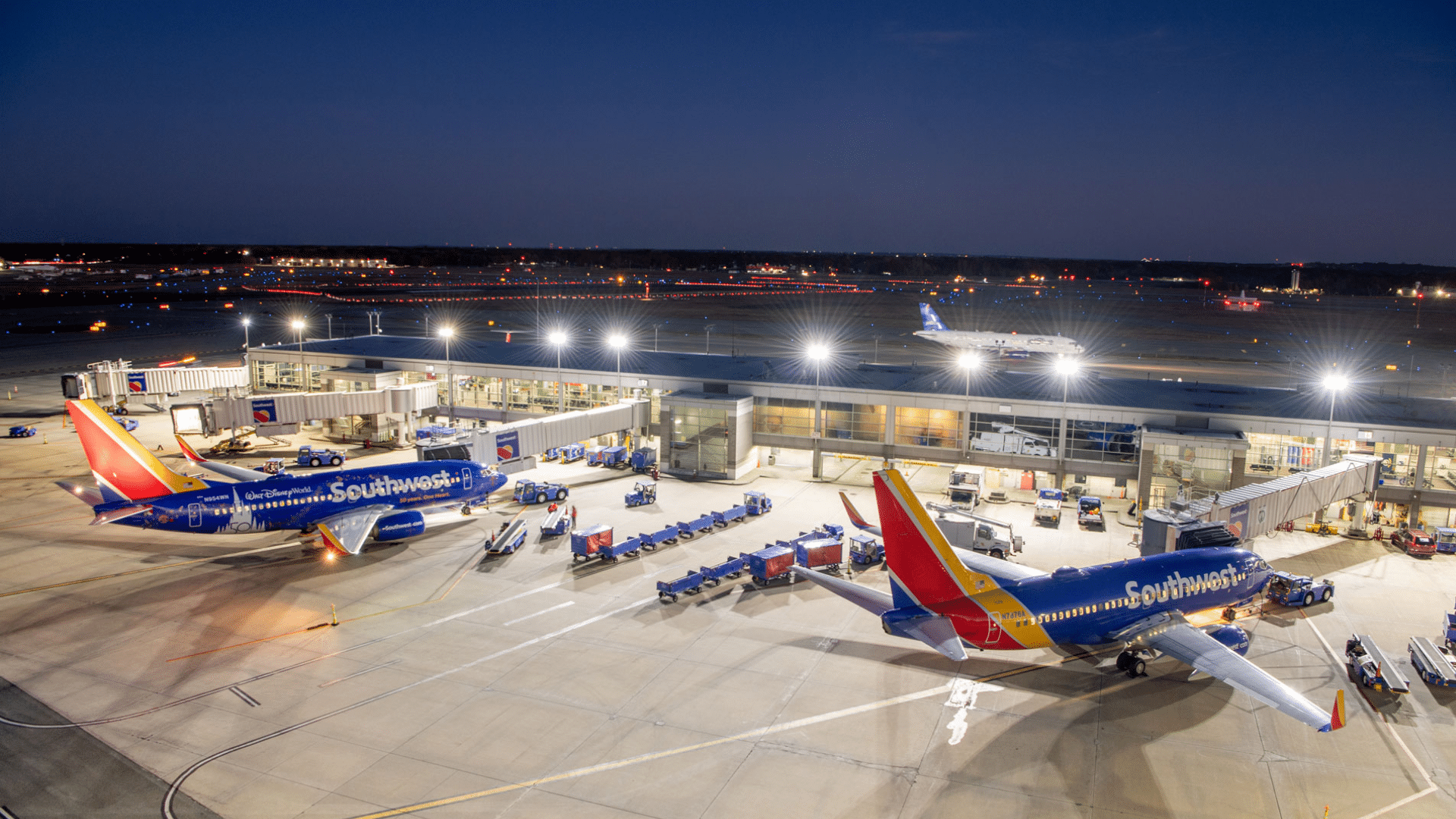 Flying to Cape Cod: Closest Airports - Cape Guide