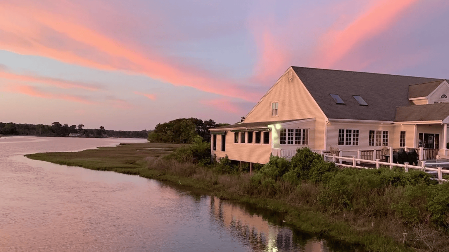 Top 15 Cape Cod Restaurants on the Water - Cape Guide